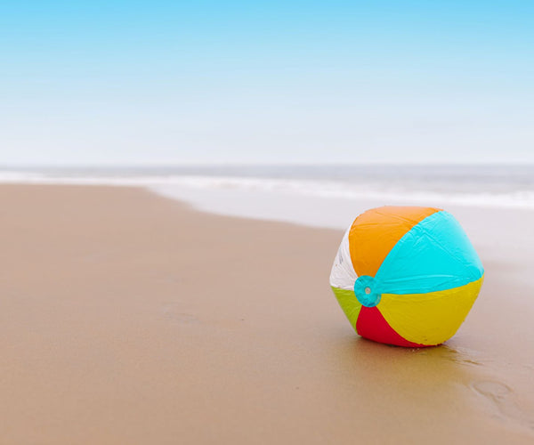 Fun in the Sun: Exploring the Joy of Giant Inflatable Beach Balls – Wnkrs